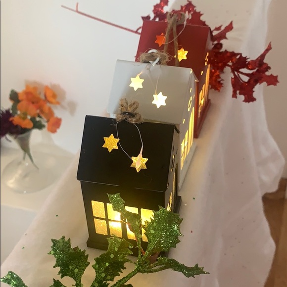 Christmas | Holiday | Light Up Hanging Metal House Set | Poshmark